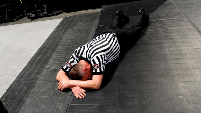 Photos Michael Chioda WWE (Raw) - Arbitre WWE (Raw) : Catch Arena