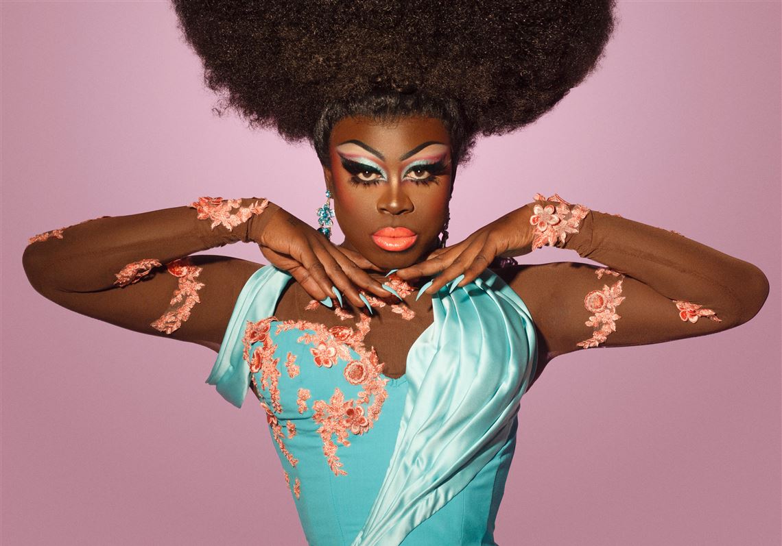 Bob The Drag Queen fait l'éloge de la lutte professionnelle, son amour ...